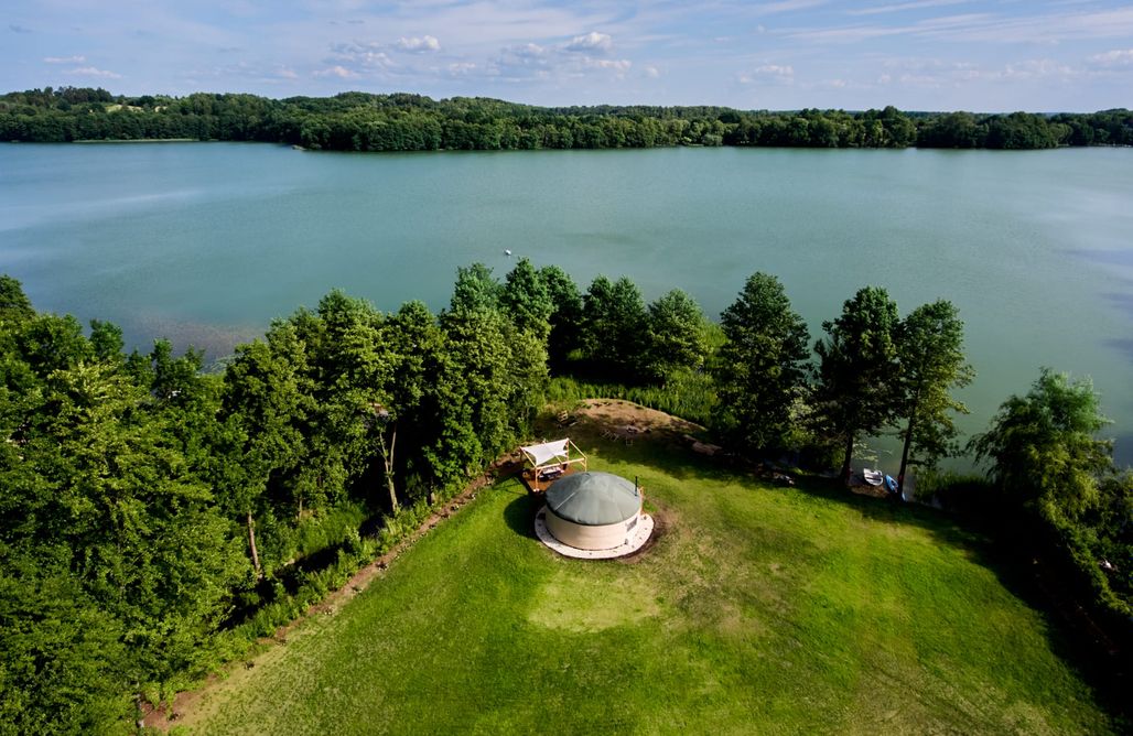 Jurta Zygmuntówka | NIEZWYKŁY glamping Żerdno! 🤩