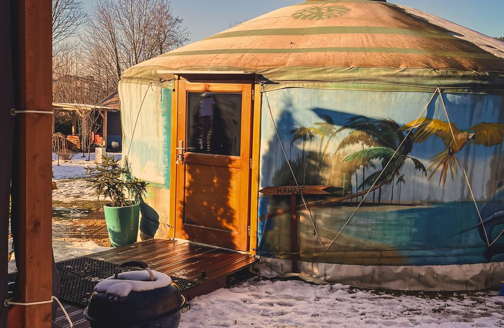 Jurta | 64 miejsc na GLAMPING ⭐️ w tradycyjnym stylu!