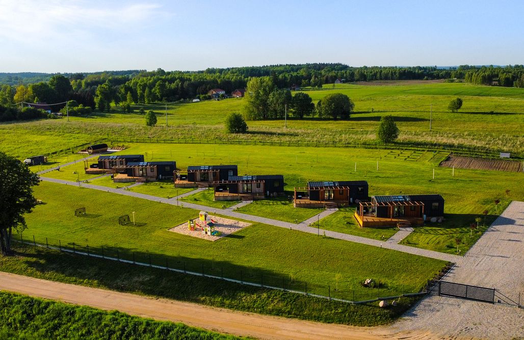 Masuria Resort Village | KAMERALNY Tiny House Żywki 🤩