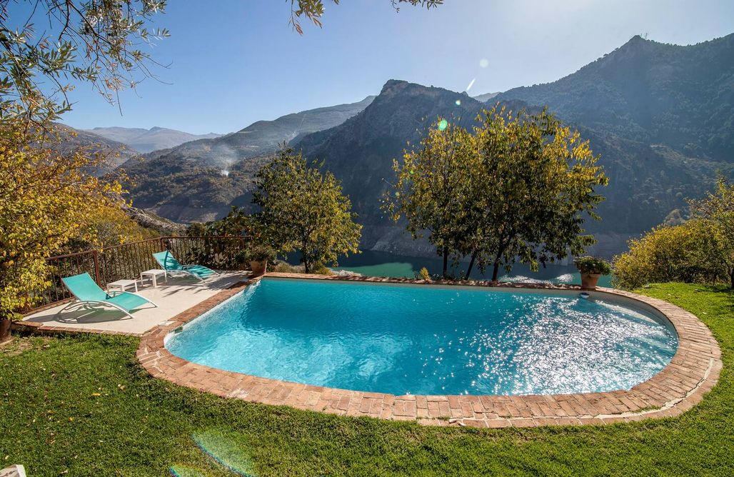 La Solanilla: El Cortijo | UNIQUE holiday rentals Güejar Sierra 🏠